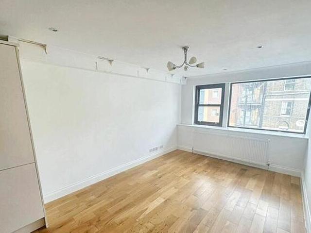 1 Bedroom Flat For Sale In Croydon, London