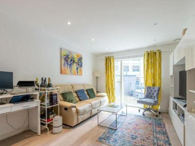 1 Bedroom Flat For Sale In Croydon