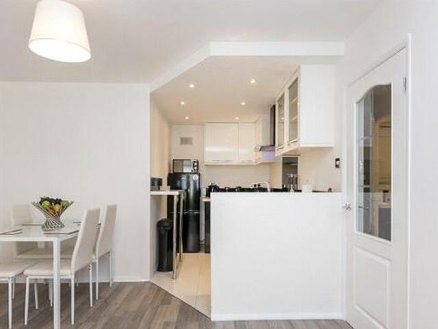 1 Bedroom Flat For Sale In Croydon
