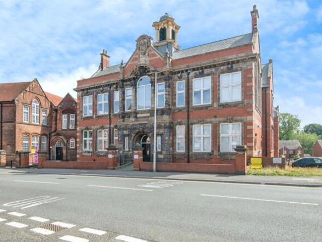 1 bedroom flat for sale in Crocketts Lane, Smethwick, B66