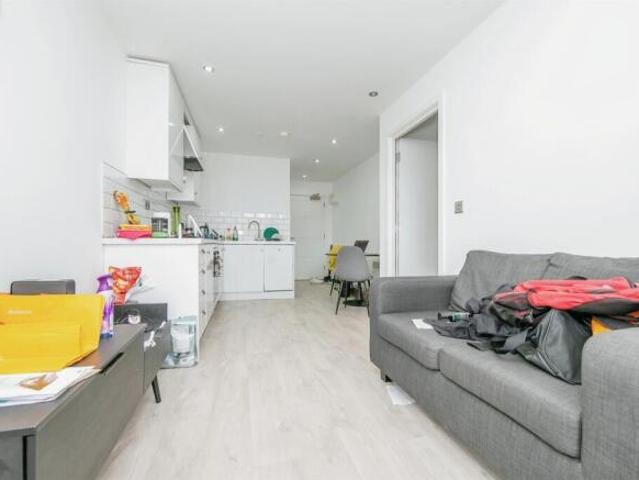 1 bedroom flat for sale in Cromwell Square, Ipswich, IP1