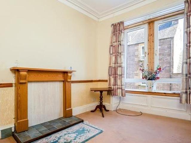 1 Bedroom Flat For Sale In Crieff, Perthshire