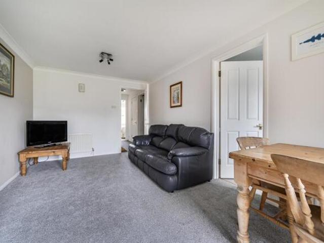 1 bedroom flat for sale in Cunard Crescent, London, N21