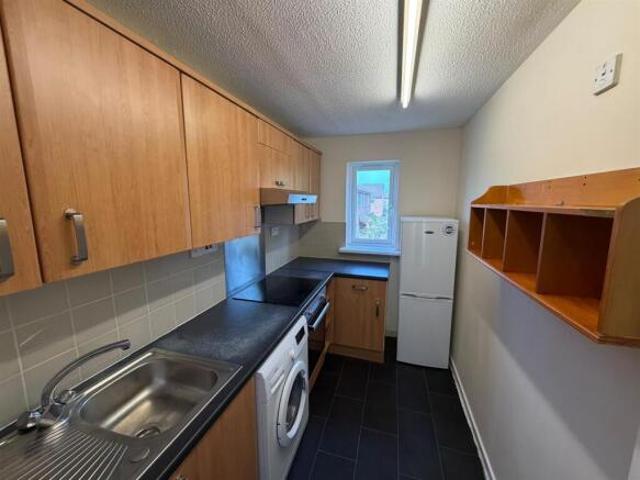 1 bedroom flat for sale in Denmead, Two Mile Ash, Milton Keynes, MK8