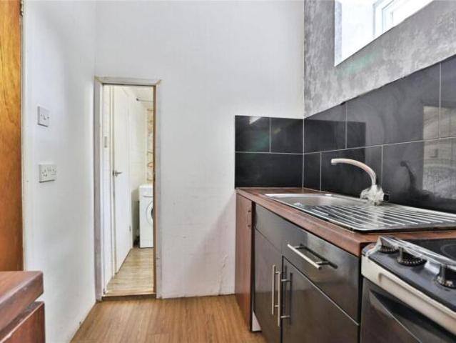 1 bedroom flat for sale in Dean Park Road, Bournemouth, Dorset, BH1