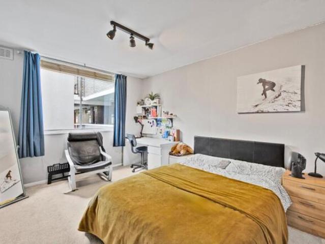 1 bedroom flat for sale in Dinerman Court, 38 42 Boundary Road, NW8