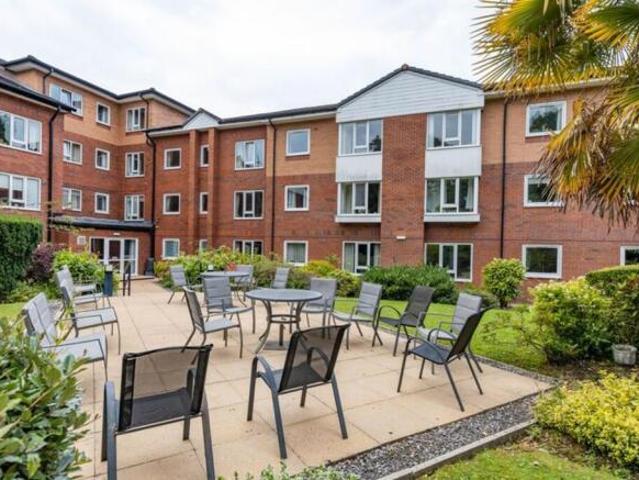 1 bedroom flat for sale in Dingleway, Appleton, WA4