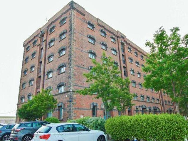 1 Bedroom Flat For Sale In Dock Road