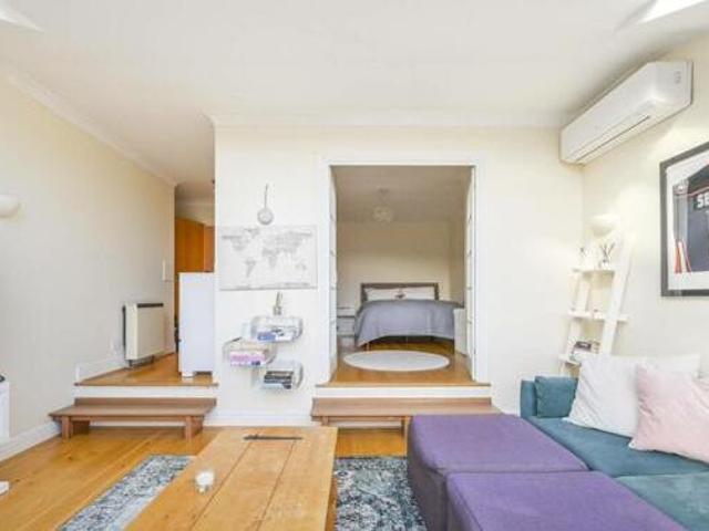 1 Bedroom Flat For Sale In Docklands, London