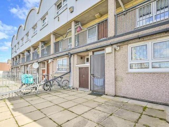 1 Bedroom Flat For Sale In Docklands, London