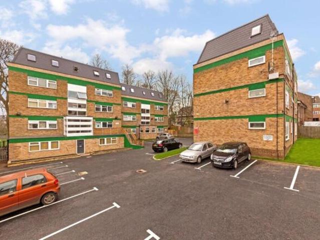 1 bedroom flat for sale in Downton Court, Brook Street, Luton, Bedfordshire, LU3 1DU, LU3