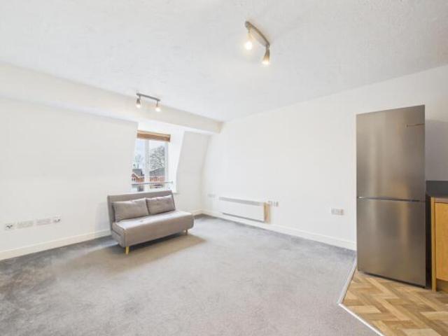 1 bedroom flat for sale in Duesbury Place, Mickleover, DE3