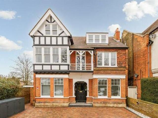 1 Bedroom Flat For Sale In Ealing, London