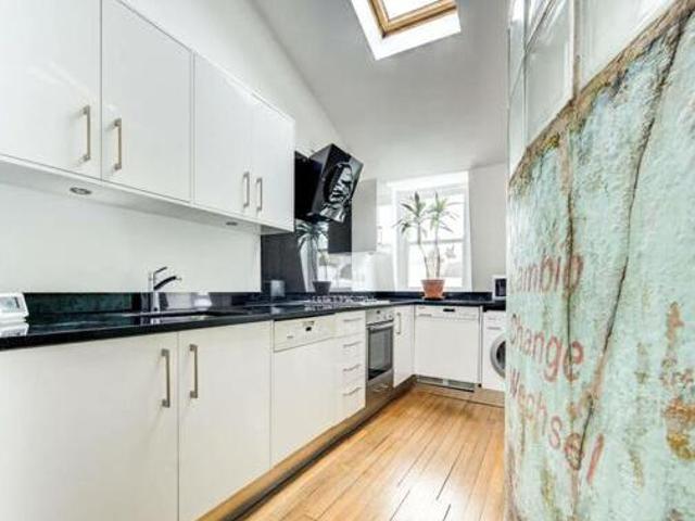 1 Bedroom Flat For Sale In Earls Court, London