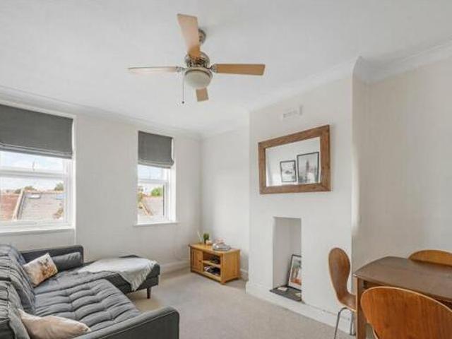 1 Bedroom Flat For Sale In Earlsfield