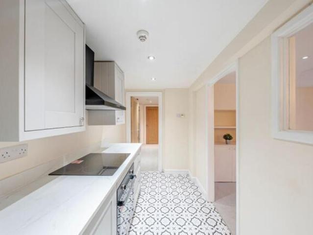 1 bedroom flat for sale in East Parade, Harrogate, HG1
