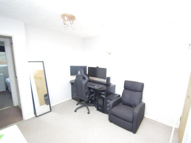 1 bedroom flat for sale in Ebury Road, Watford, WD17