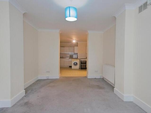 1 bedroom flat for sale in Eglinton Road, London, SE18