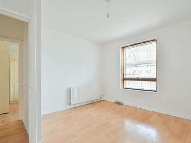 1 Bedroom Flat For Sale In Elephant And Castle, London