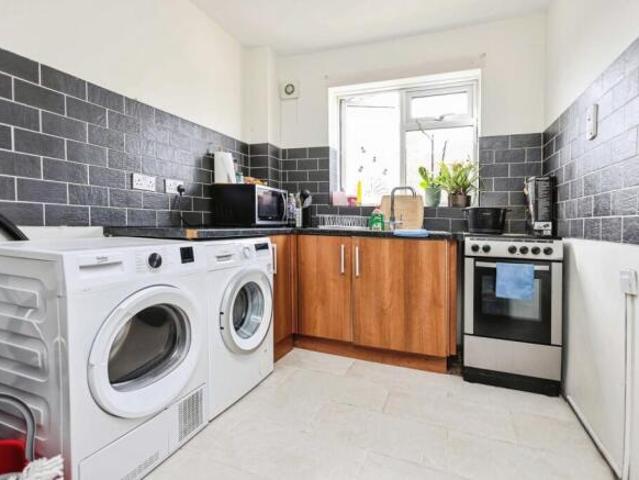 1 bedroom flat for sale in Elgar Court, Rainbow Hill, Worcester, Worcestershire, WR3