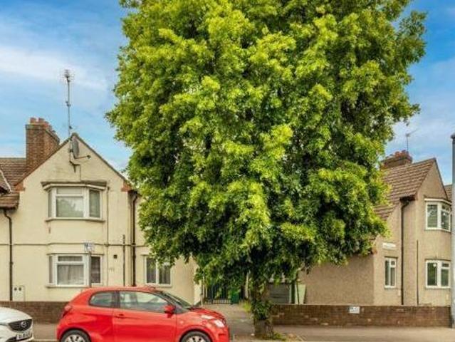 1 Bedroom Flat For Sale In Essex, London
