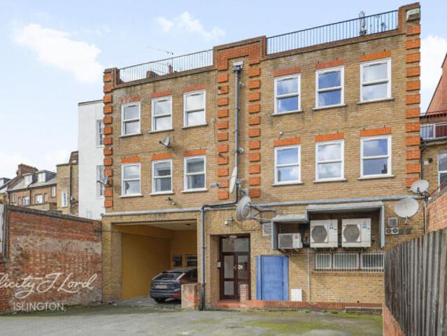 1 bedroom flat for sale in Essex Road, London, N1