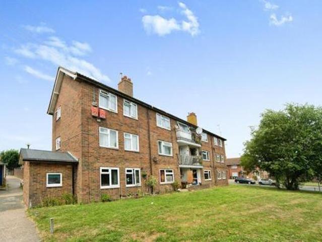 1 Bedroom Flat For Sale In Etchingham Road, Eastbourne