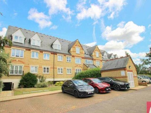 1 Bedroom Flat For Sale In Exeter Close