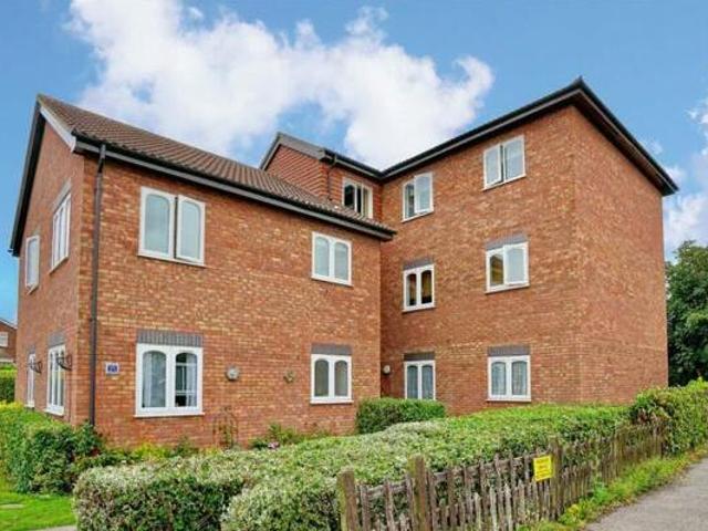 1 Bedroom Flat For Sale In Eynesbury, St Neots