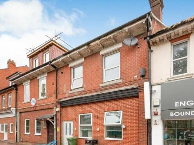 1 Bedroom Flat For Sale In Farnborough