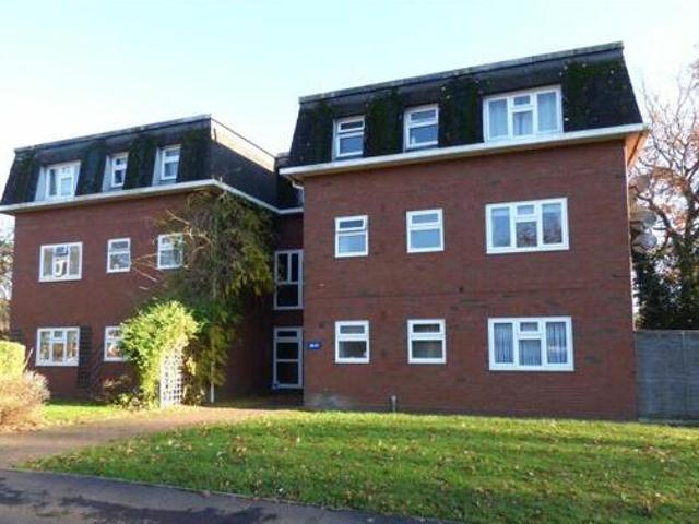 1 Bedroom Flat For Sale In Farnborough, Hampshire