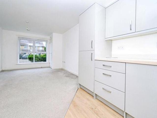 1 bedroom flat for sale in Fedora Court, Bongrace Walk, Luton, Bedfordshire, LU4