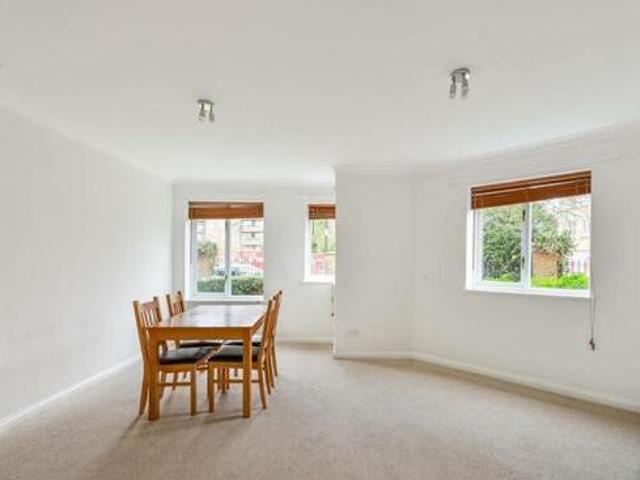 1 Bedroom Flat For Sale In Finsbury Park, London