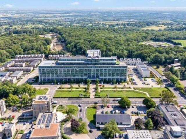 1 bedroom flat for sale in Flat, Central House, Great Warley, Brentwood, CM13