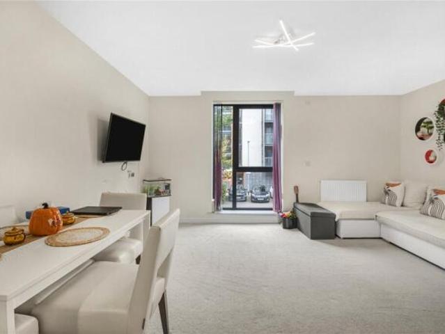 1 bedroom flat for sale in Fletcher Court, Colindale, NW9