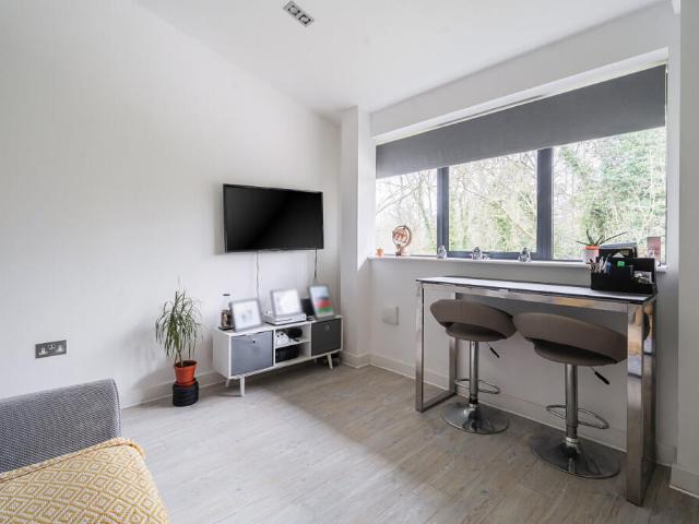 1 bedroom flat for sale in Freya House, London Road, Old Basing, Hampshire, RG24