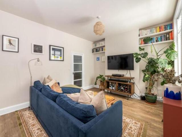 1 bedroom flat for sale in Friern Road, East Dulwich, London, SE22