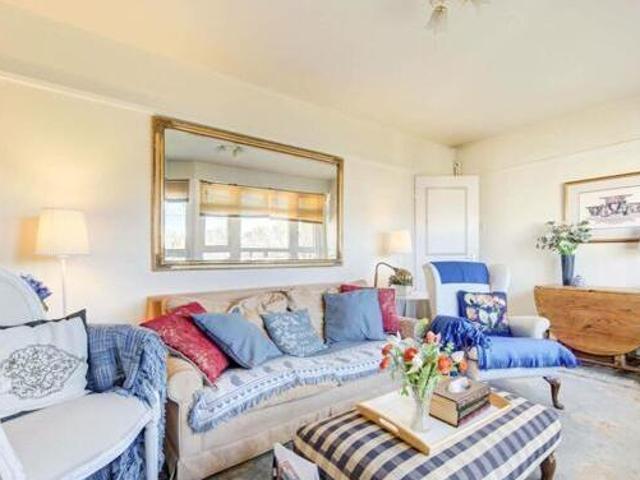 1 Bedroom Flat For Sale In Fulham Broadway, London