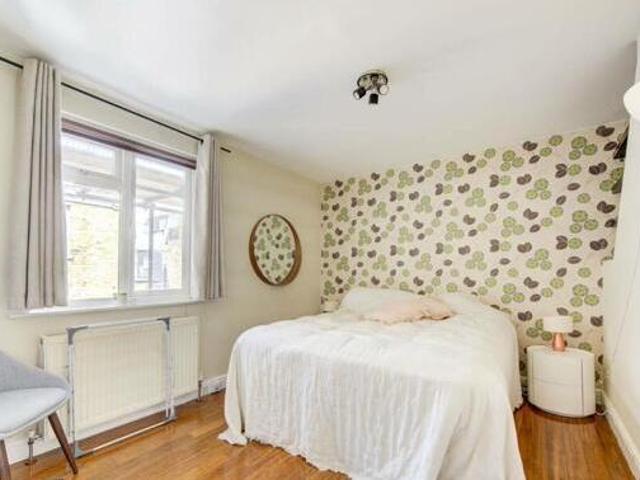 1 Bedroom Flat For Sale In Fulham, London