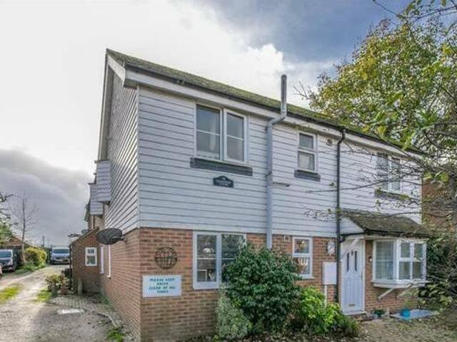1 bedroom flat for sale in Gardner Street Herstmonceux BN27