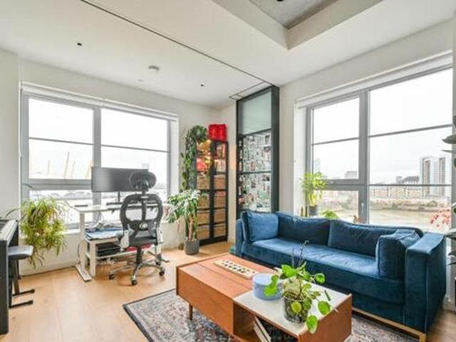 1 Bedroom Flat For Sale In Goodluck Hope, Docklands