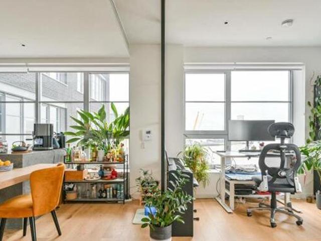 1 Bedroom Flat For Sale In Goodluck Hope, Docklands