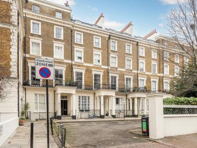 1 bedroom flat for sale in Gloucester Gardens, Bayswater, London, W2