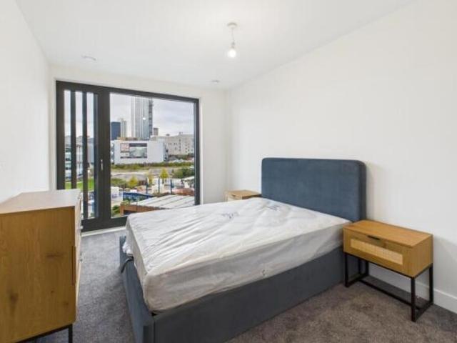 1 bedroom flat for sale in Glasswater Locks, B4, Birmingham, B4