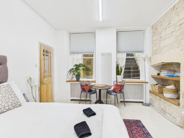 1 bedroom flat for sale in Grosvenor Place, Walcot, Bath, BA1