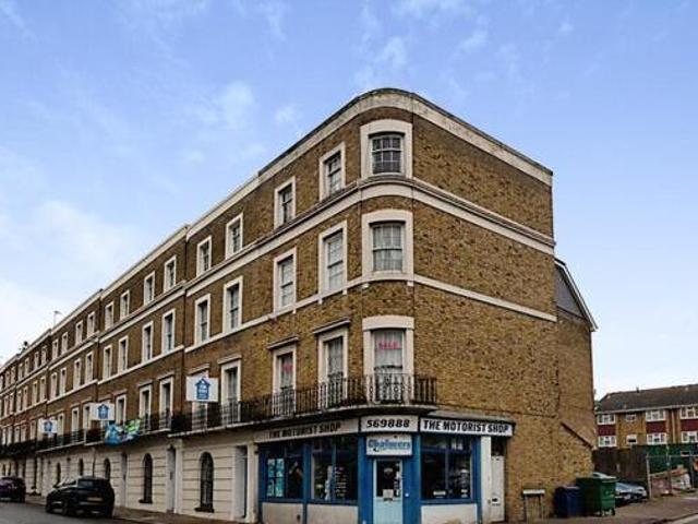 1 Bedroom Flat For Sale In Gravesend, Kent
