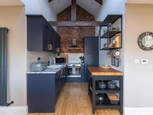 1 bedroom flat for sale in Granville Gardens, Jesmond Vale, Newcastle Upon Tyne, NE2