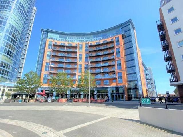1 Bedroom Flat For Sale In Gunwharf Quays, Portsmouth