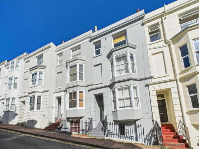 1 bedroom flat for sale in Guildford Road, Brighton, BN1 3LW, BN1