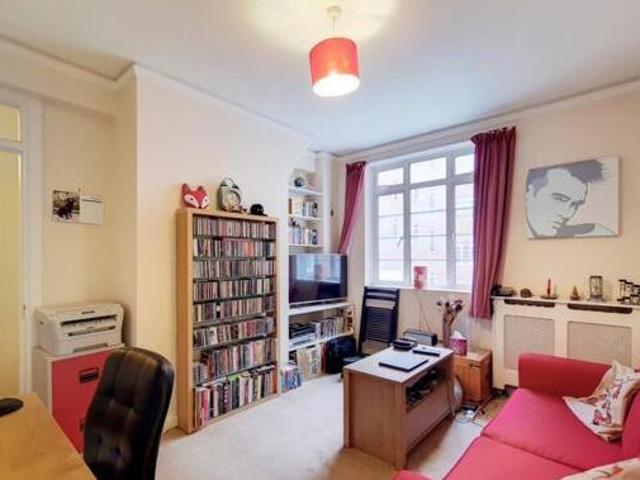 1 Bedroom Flat For Sale In Hammersmith Road, London